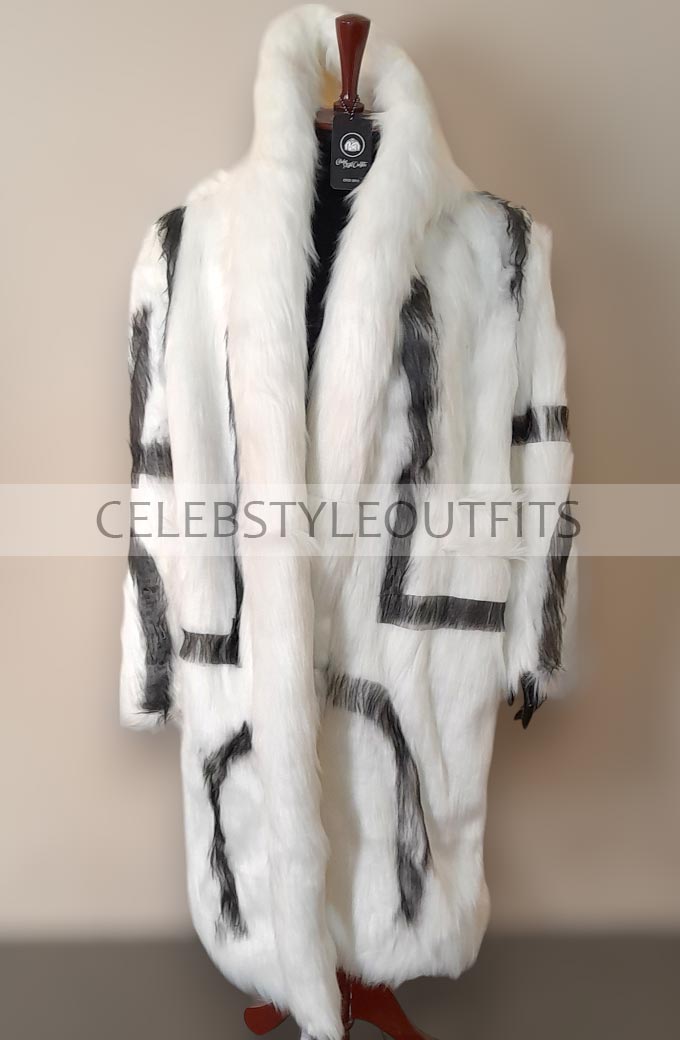 Nicki Minaj Rapper Premiere White And Black Fur Coat